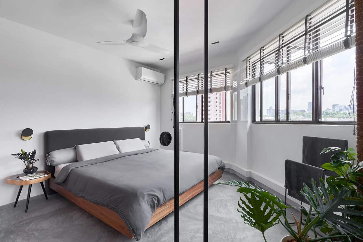 Sleek Minimalist Bedrooms: Your Malaysian Oasis